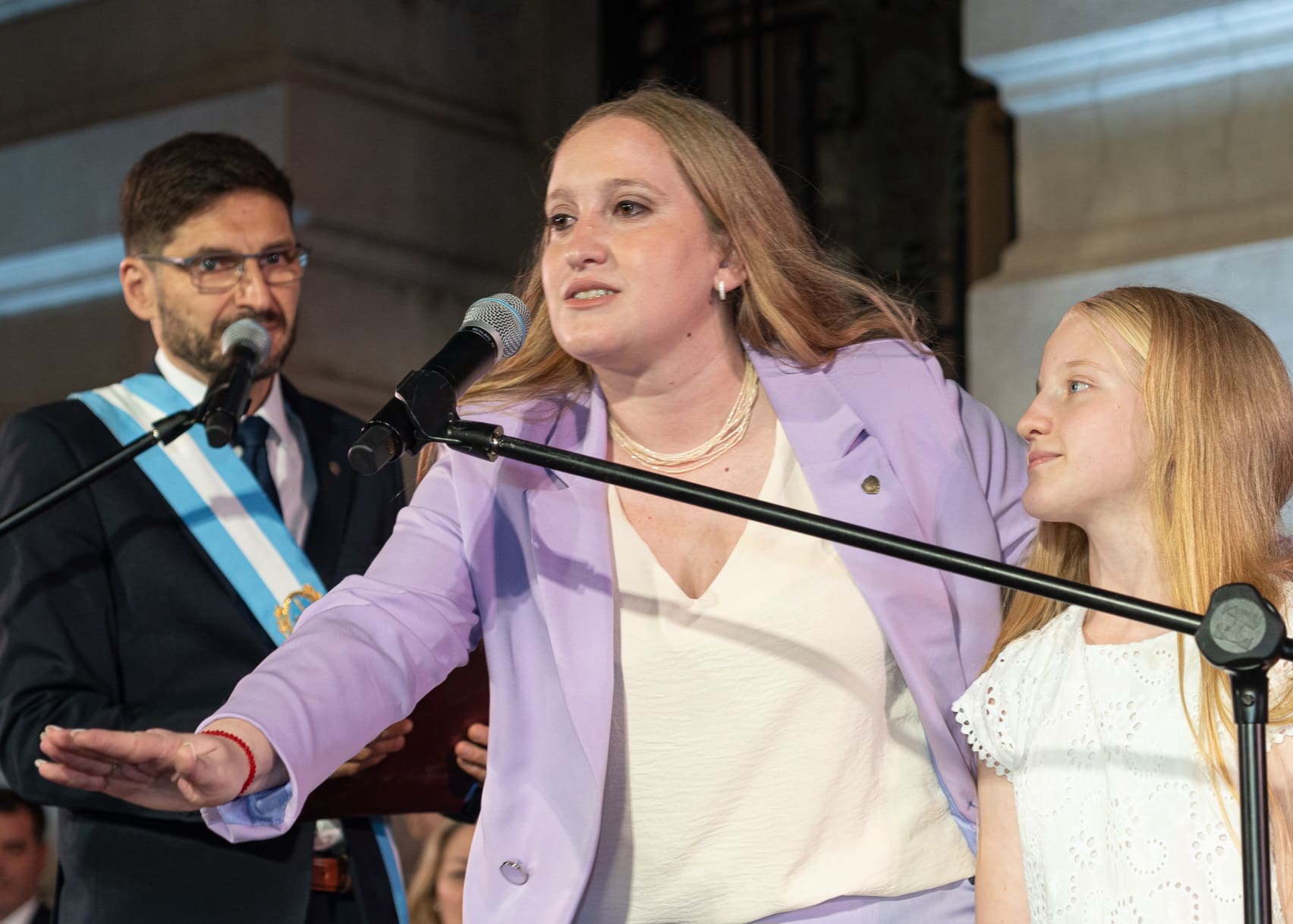 Histórico: Dos corondinos juraron como parte del gabinete provincial ... Histórico: Dos corondinos juraron como parte del gabinete provincial ...